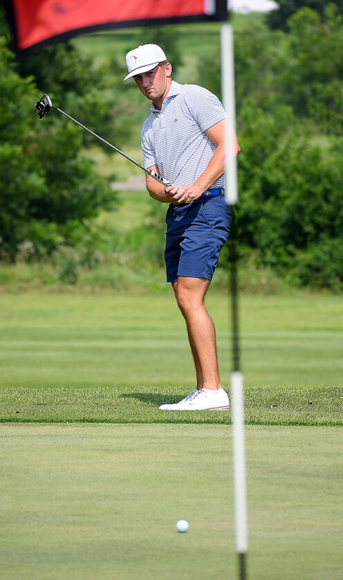 Davis leads crowded house at T-R City Golf | News, Sports, Jobs - Times ...